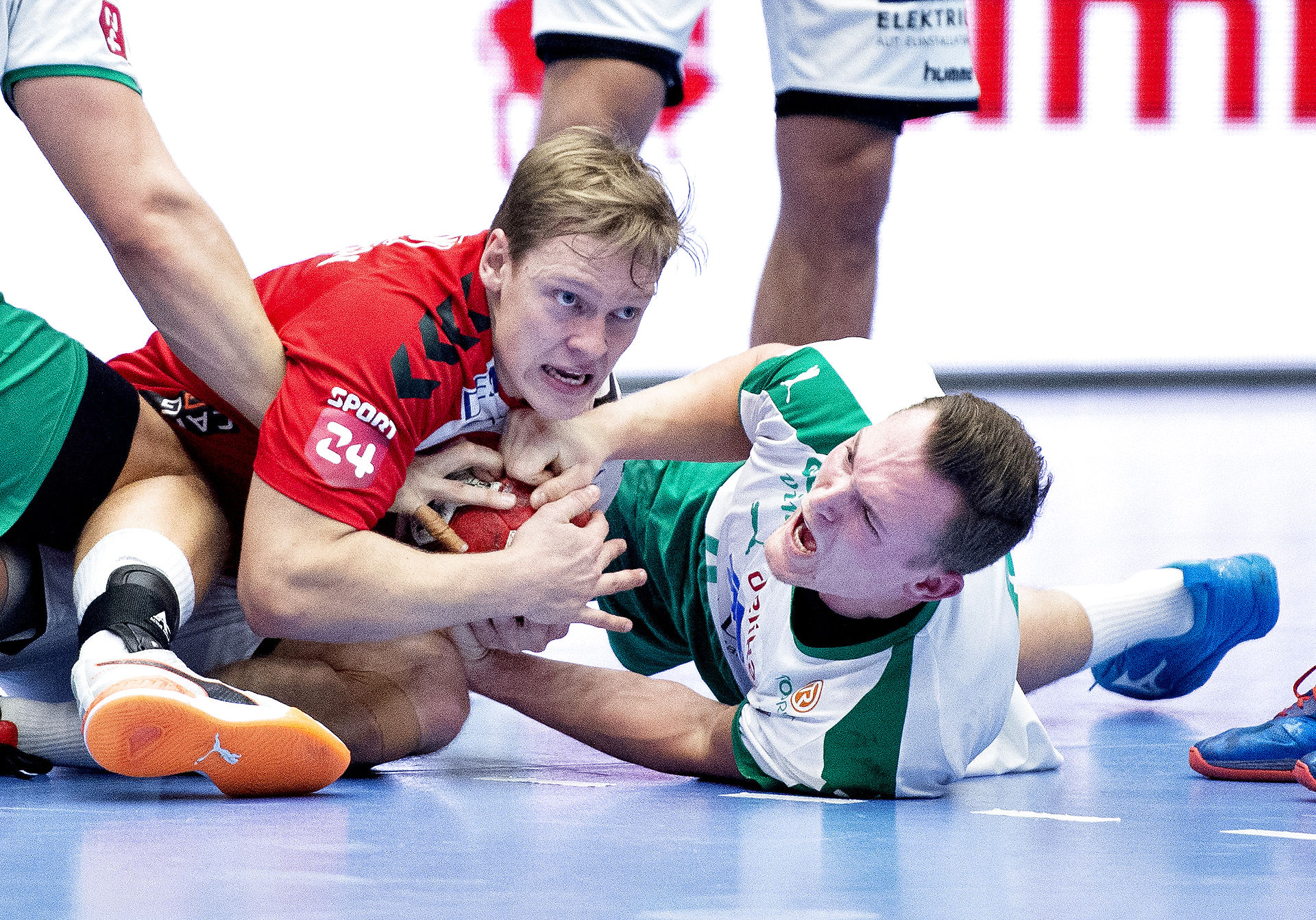 Dansk klub i snedig kontrakt-finte: - Man omgår reglerne