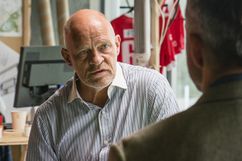 Lars Bom afslører: Det laver jeg i fritiden