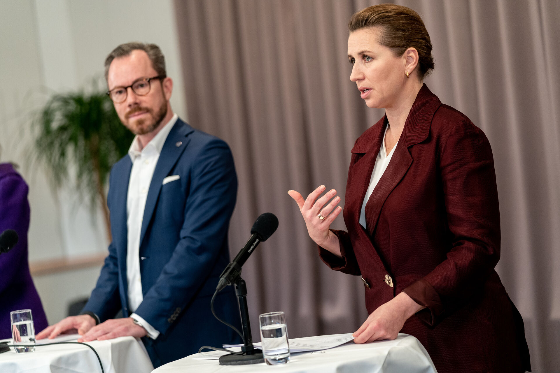 Mette Frederiksen om regerings topprioriteter: Erhvervsuddannelserne ...