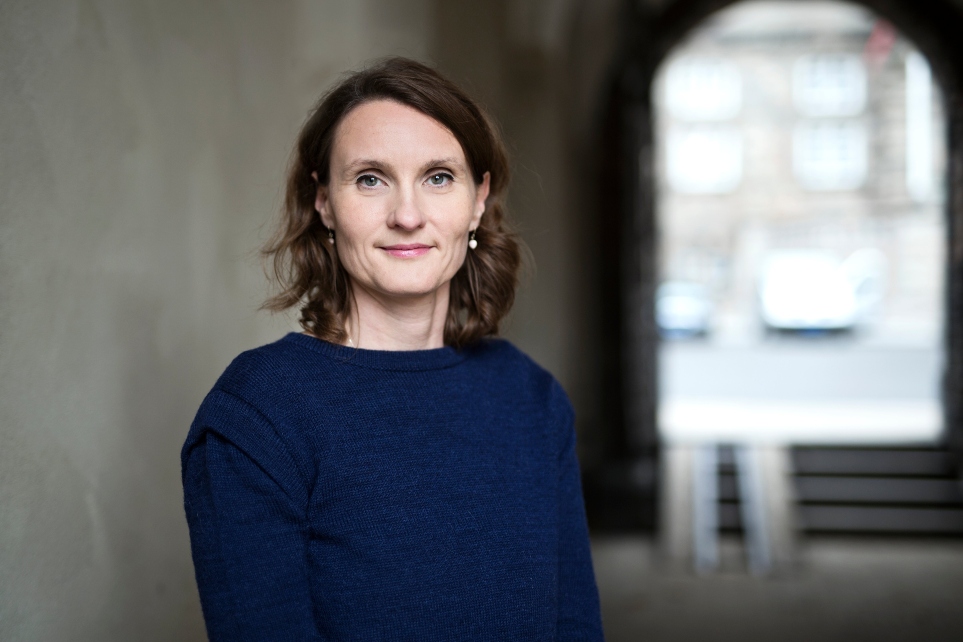 Arbejdsmiljøchef kritiserer politikernes hastværksløsninger og ...